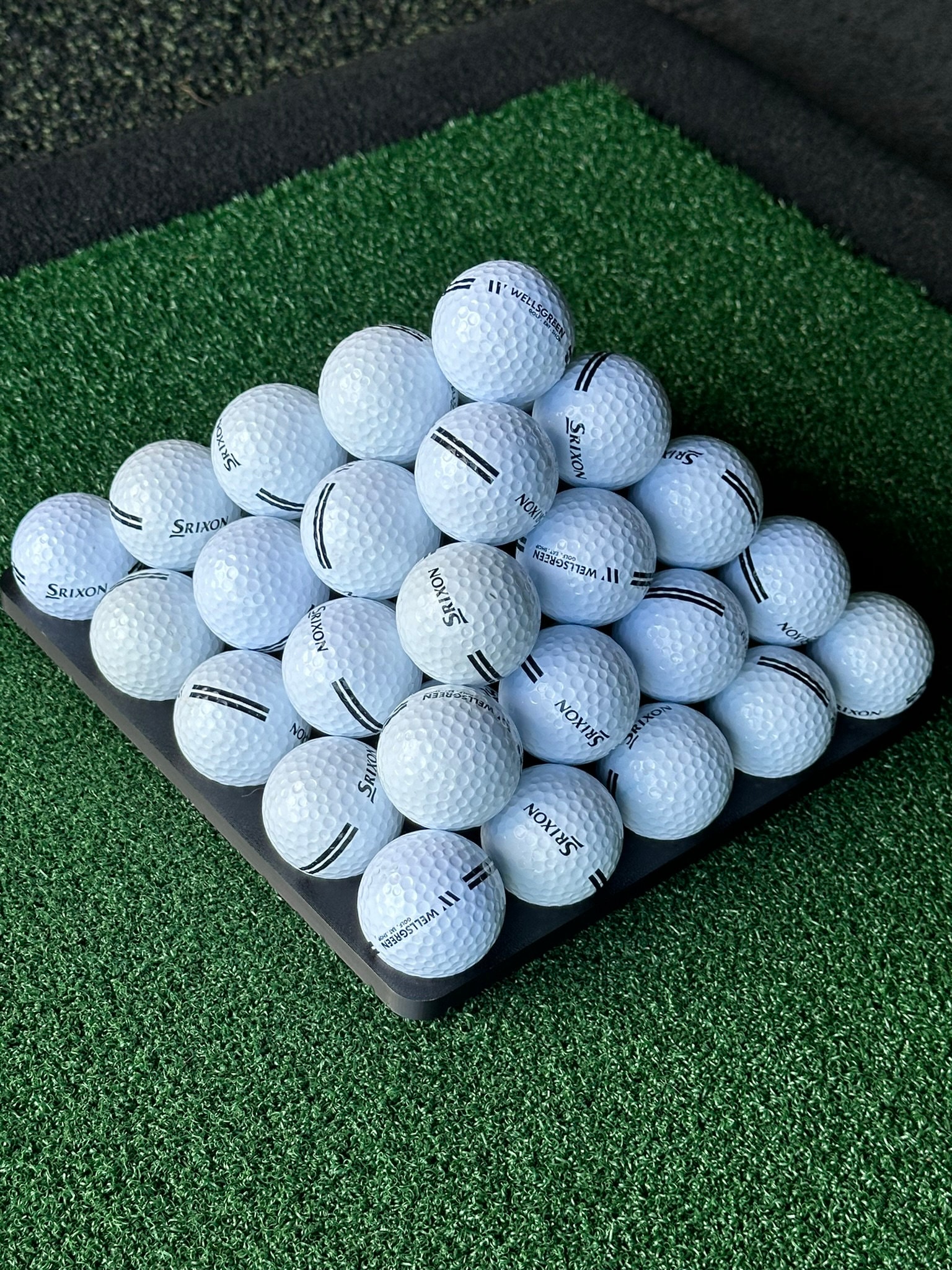 Minimal Golf Sim Pyramid - Golf Driving Range Pyramid, Golf Ball Holder ...