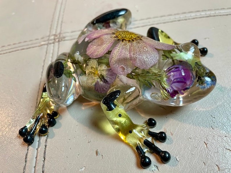 Translucent Resin Frog With Pink Flowers - Etsy