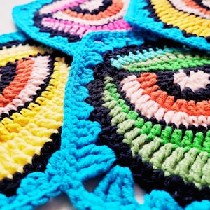 Trippy Eye Granny Square Crochet Pattern: Psychedelic Hippie Design ...