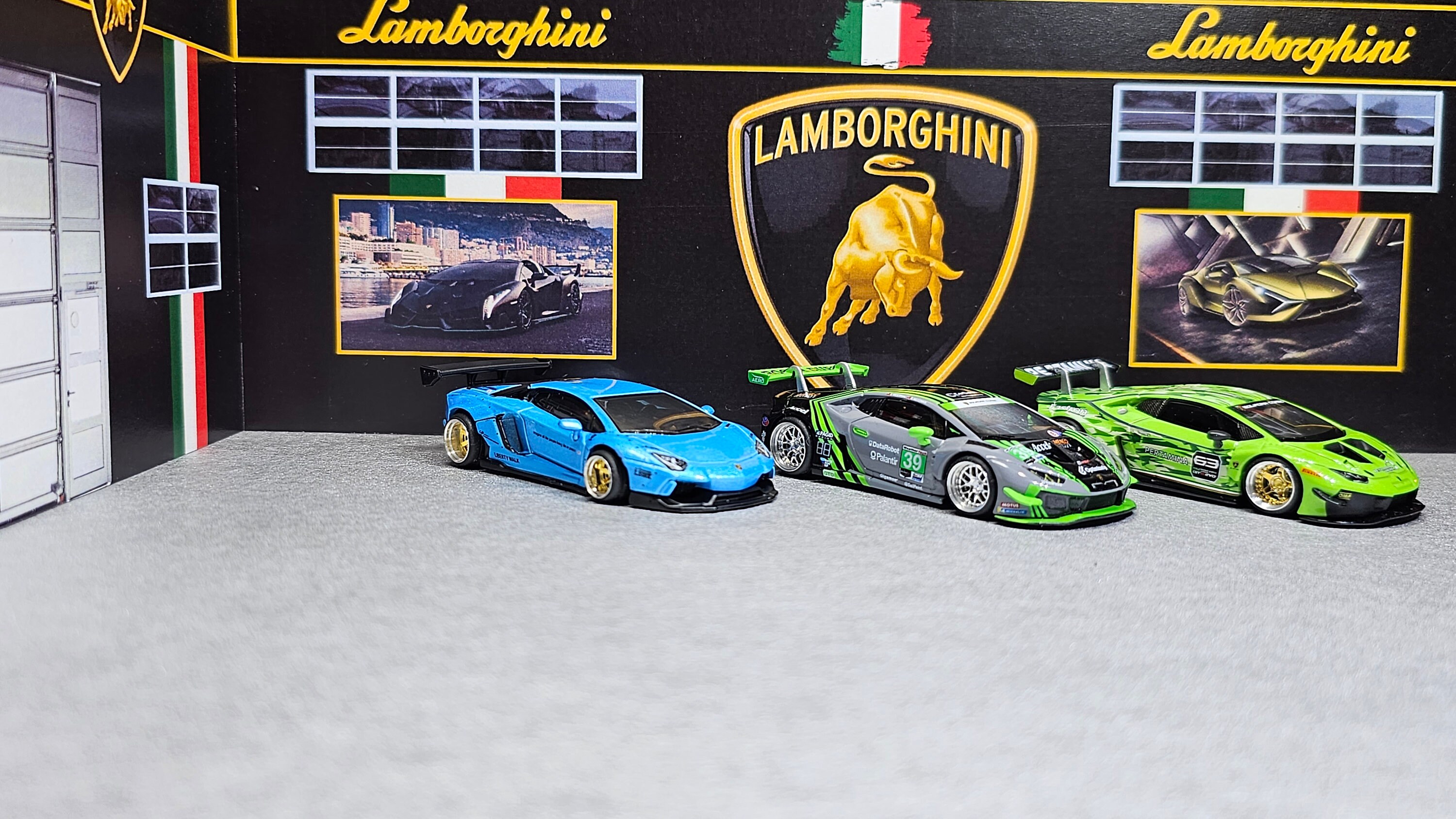 1/64 Hand Made Lamborghini diorama 10x9x4 69 - Etsy