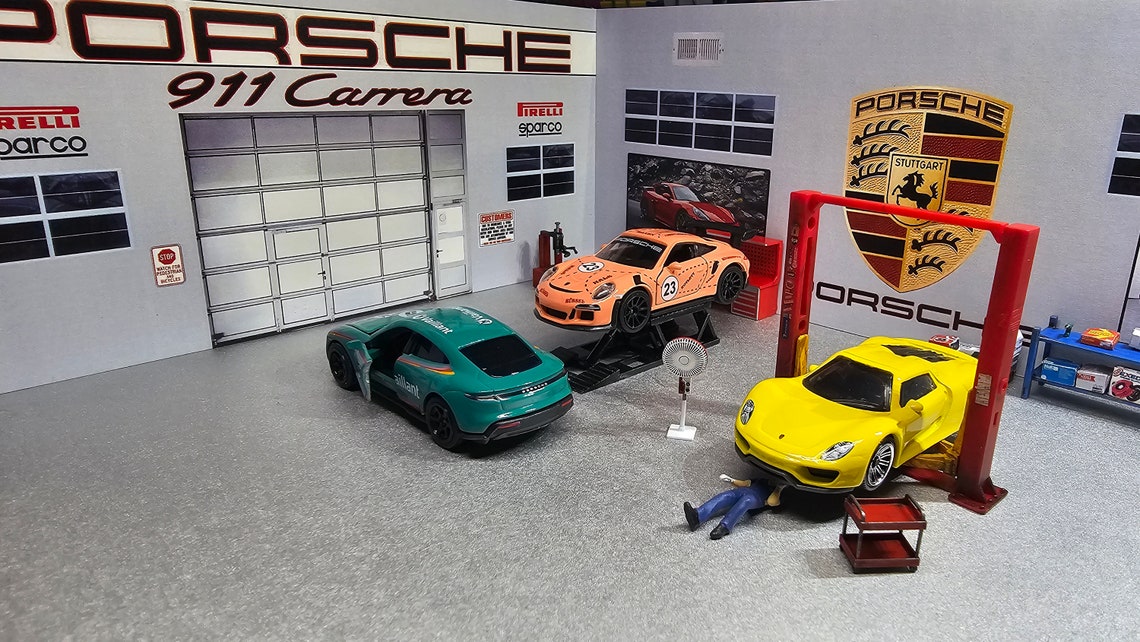 1/64 Hand Made Porsche diorama 10x9x4 71 - Etsy
