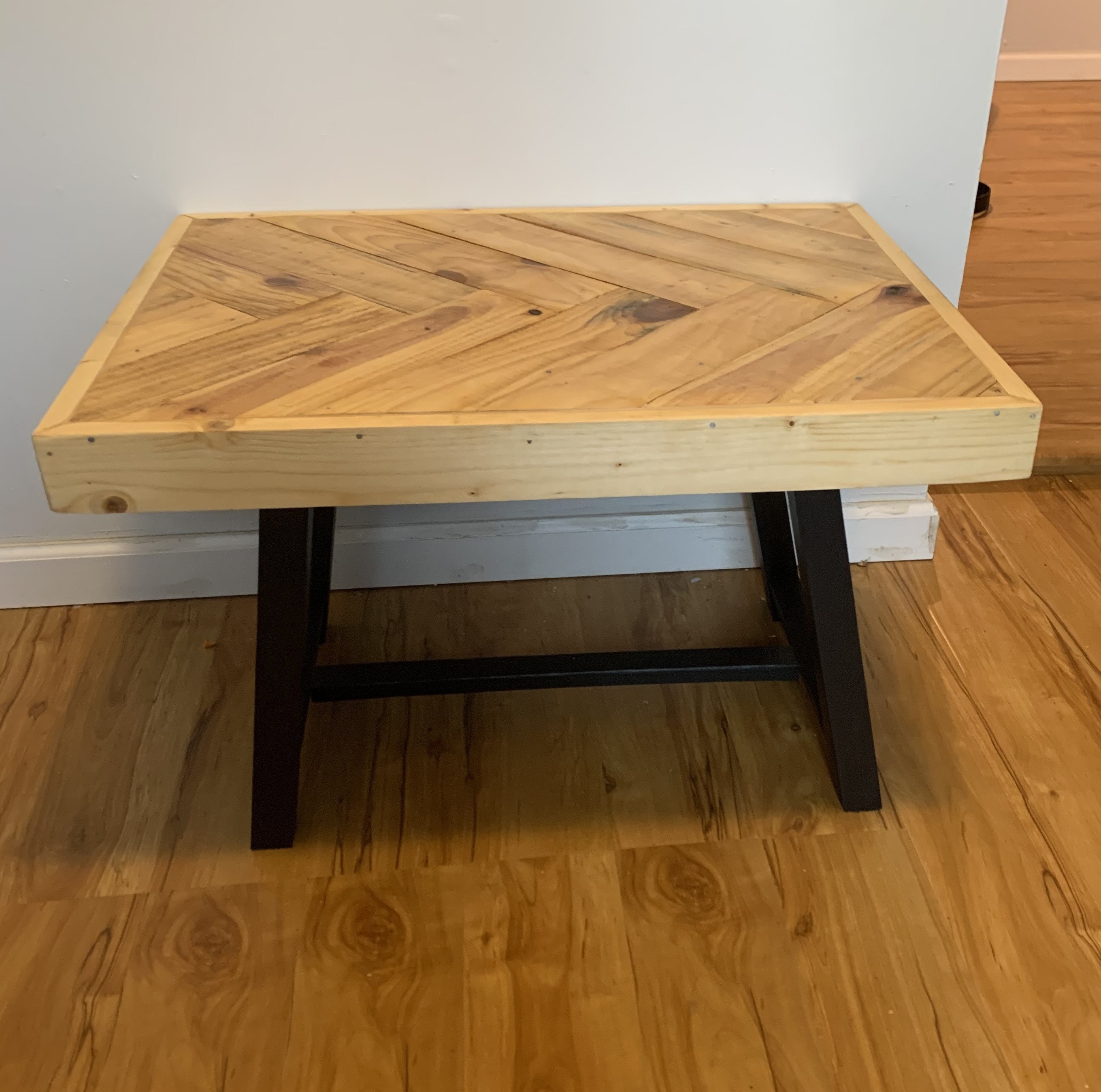 Herringbone Pallet Coffee Table Modern Farmhouse Herringbone Coffee
