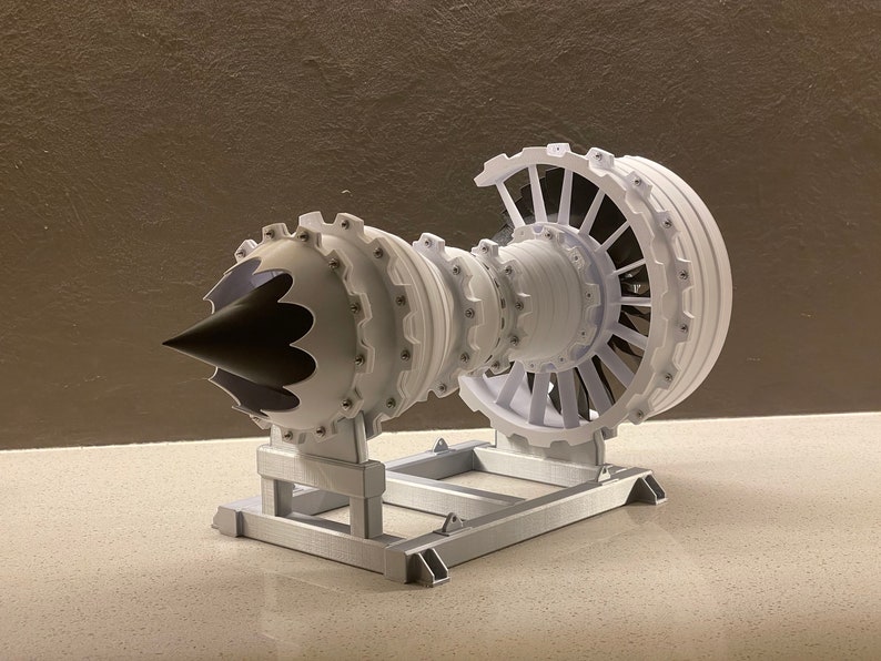 White Jet Turbofan Aircraft Engine 3D Printed Office Dècor Kinetic ...