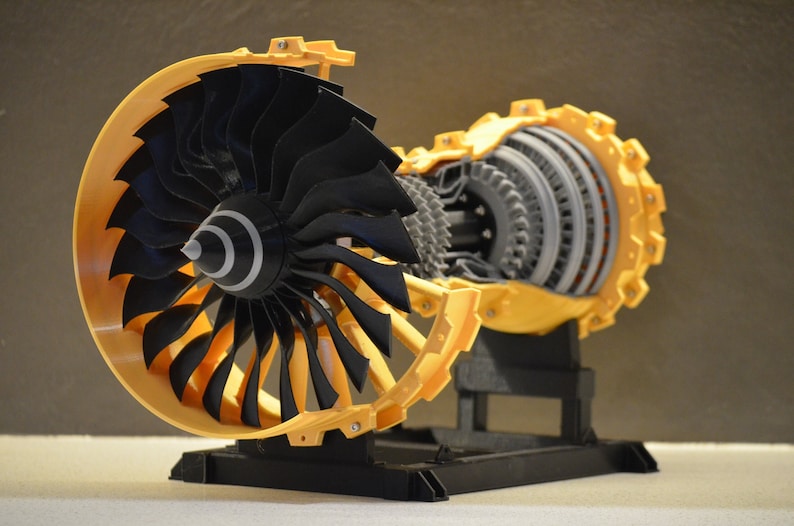 Jet Turbofan Aircraft Engine 3D Printed Gift Office Dècor Kinetic ...