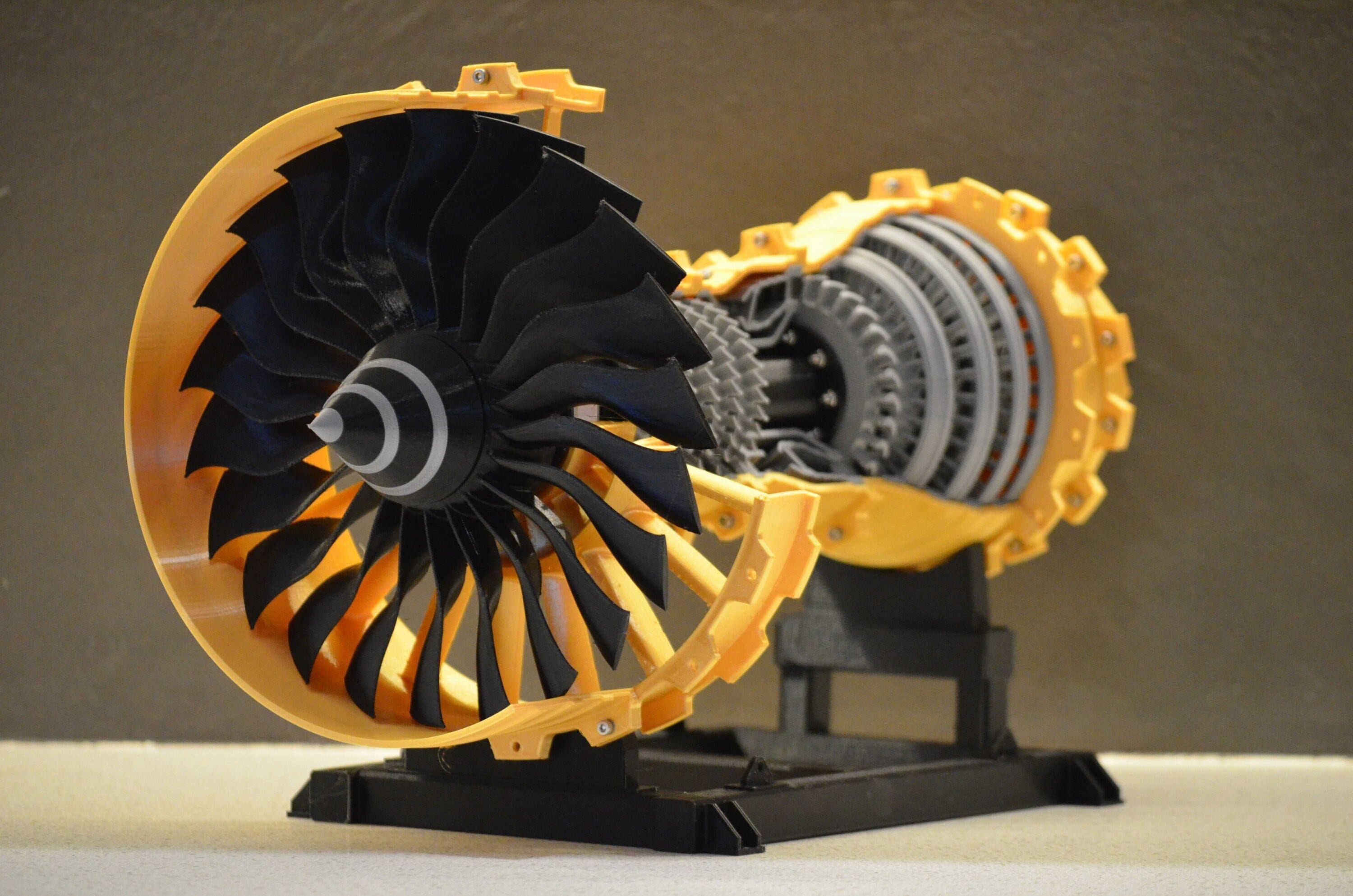 Jet Turbofan Aircraft Engine 3D Printed Gift Office Dècor Kinetic ...