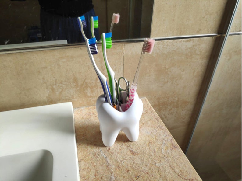 Toothbrush Holder | 3D Printed | Tooth | Gift | Bathroom Organiser ...