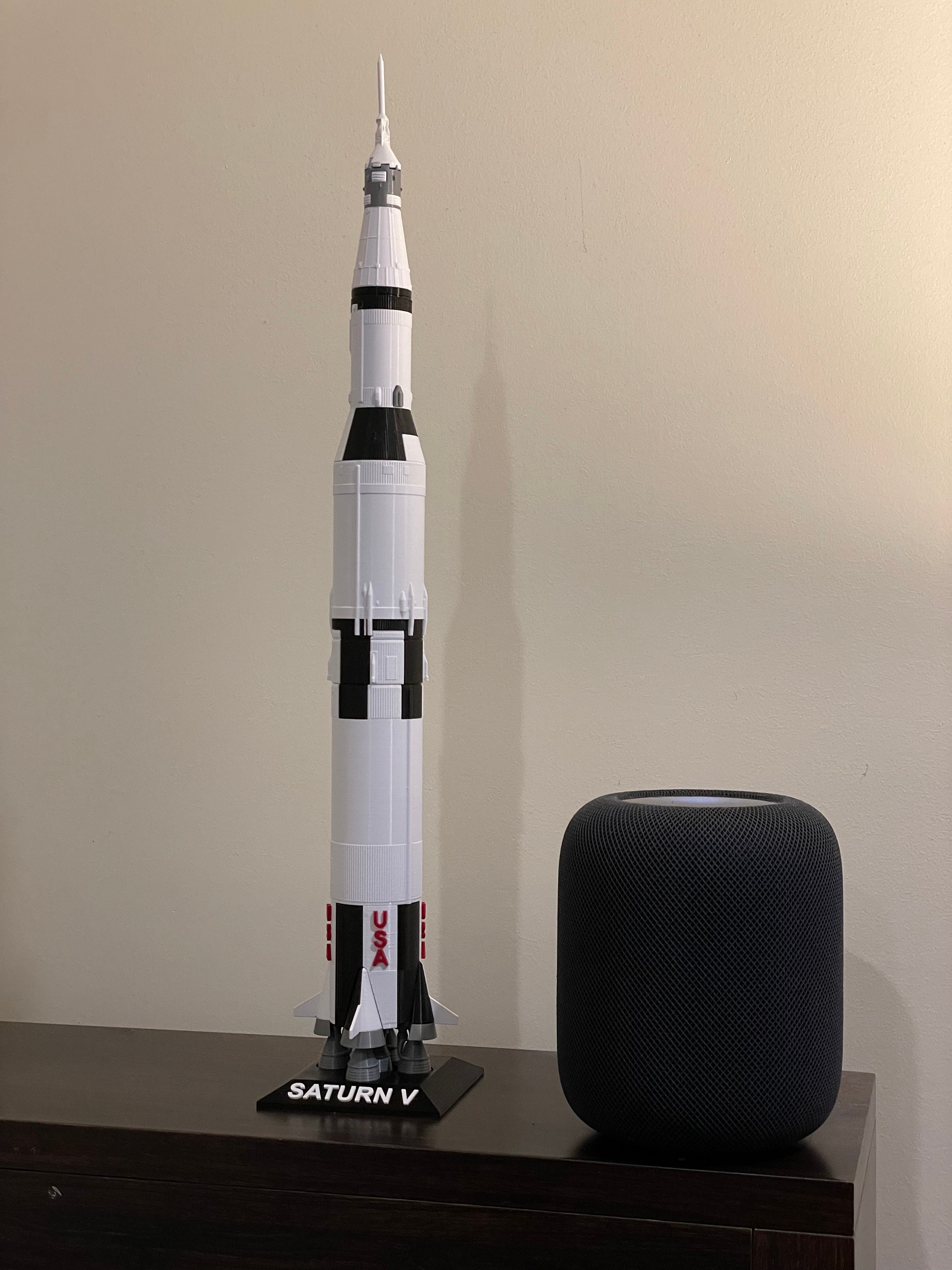 Saturn V Rocket Model 1:200 3D Printed Gift NASA Memorabilia Hobbyists Desk Dècor Apollo Gift ...