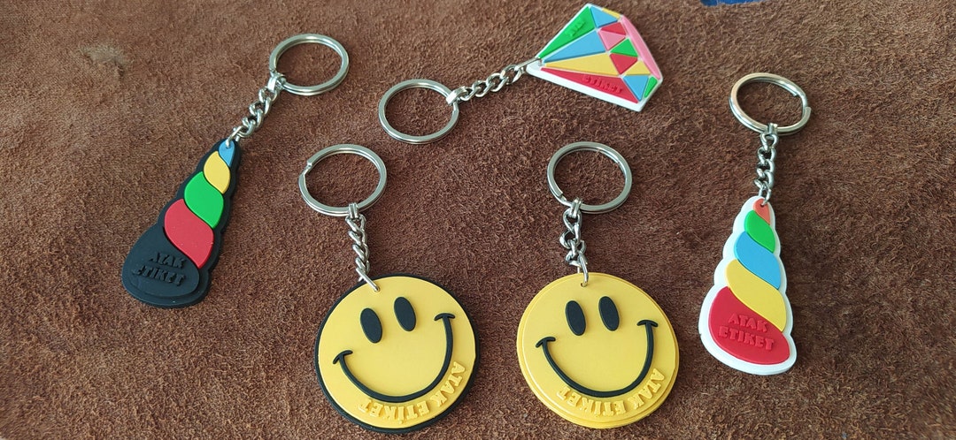 Custom Keychain.custom PVC Keychain.personalized Keychain.customized ...