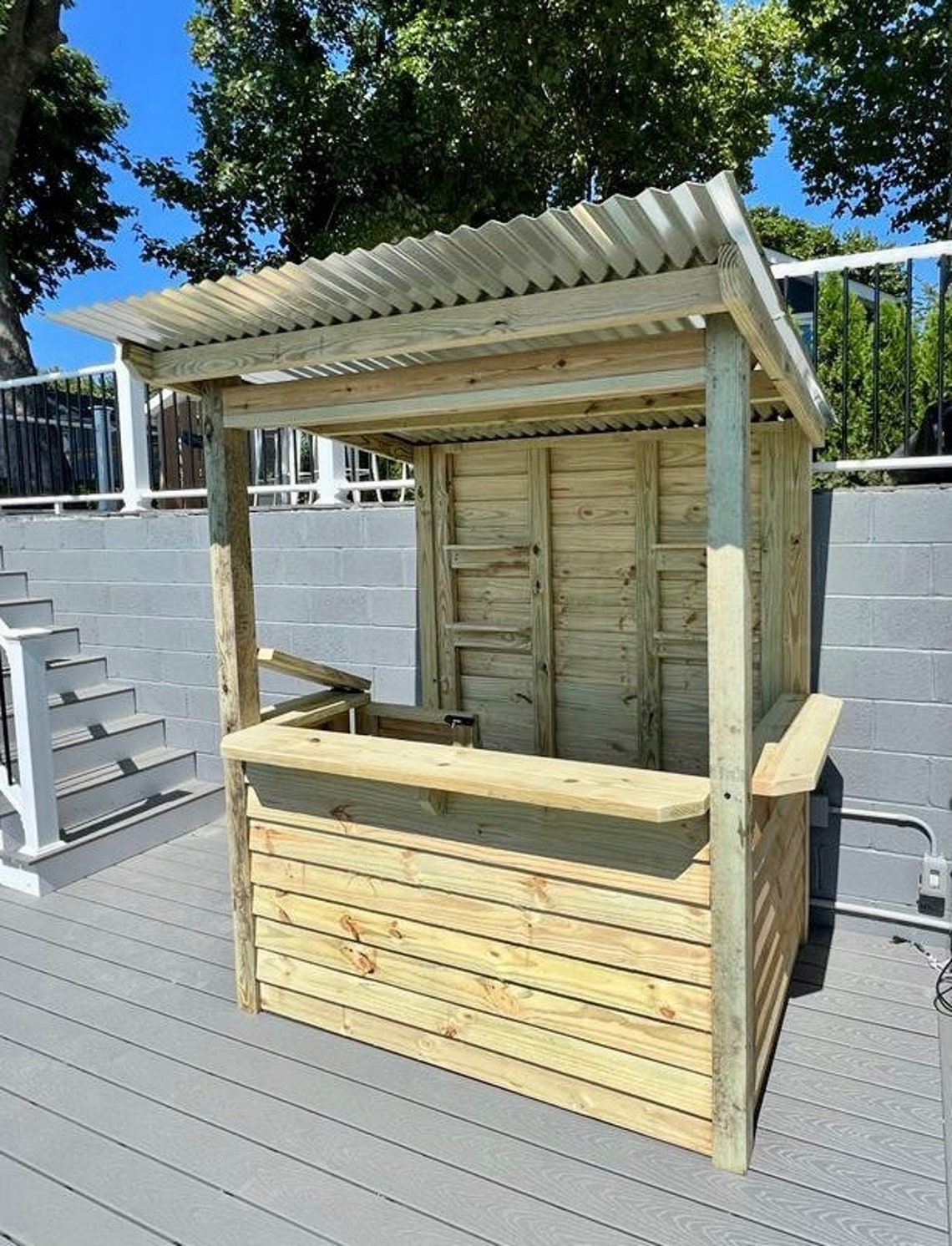 The Elf 6'x4' by Holiday Huts - Etsy