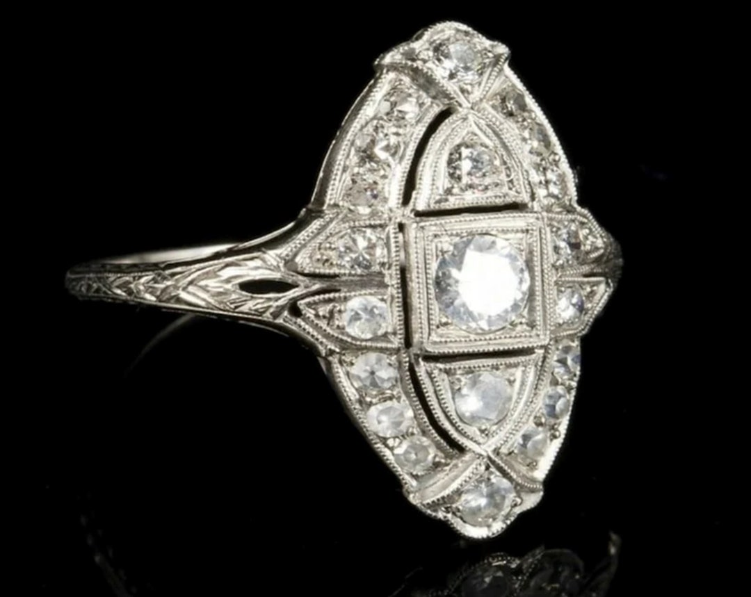 1920's Vintage Diamond Engagement Ring, Antique Bezel Set Wedding Ring ...