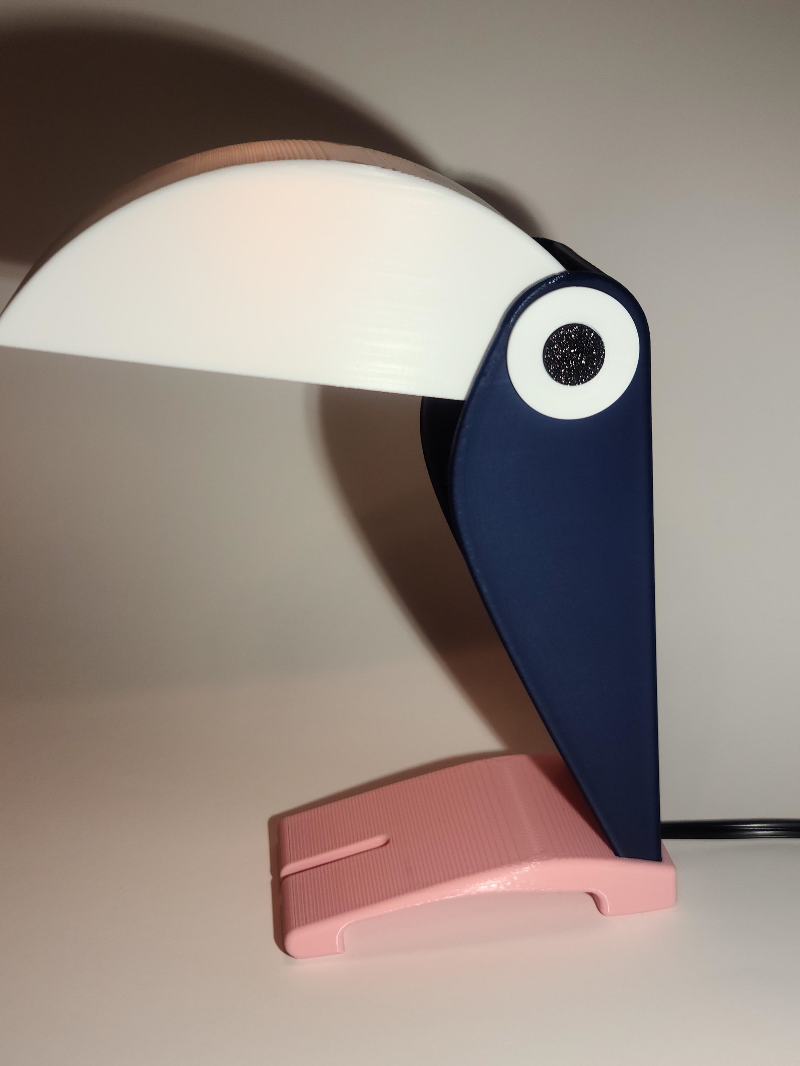 3D Printed Toucan Lamp - Etsy