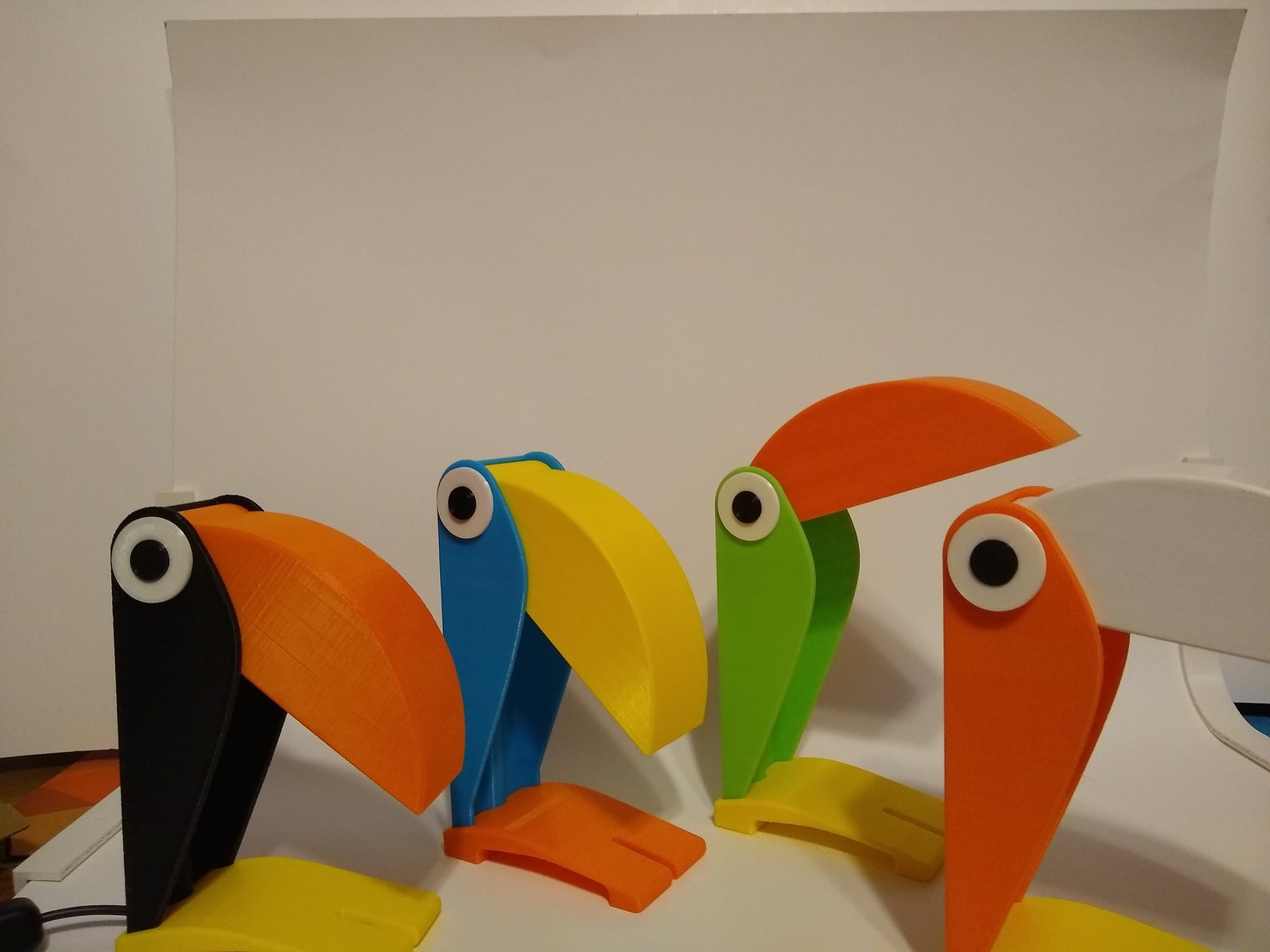 3D Printed Toucan Lamp - Etsy
