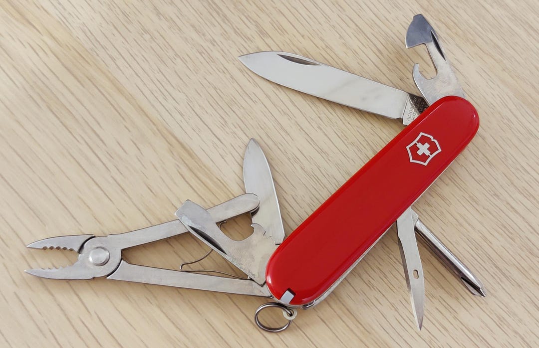 Victorinox Swiss Army Mechanic 1988-1991 Collector - Etsy