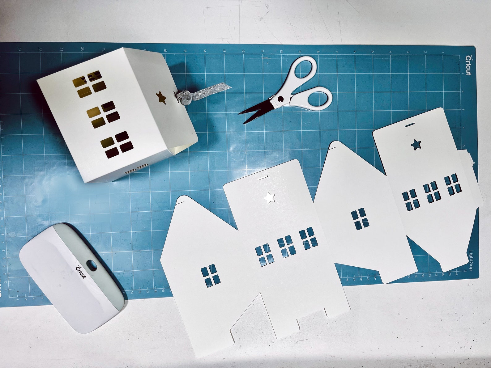 Haus-Box SVG-Vorlage, Treat-Box-Vorlage, Cricut Schnitt Dateien ...