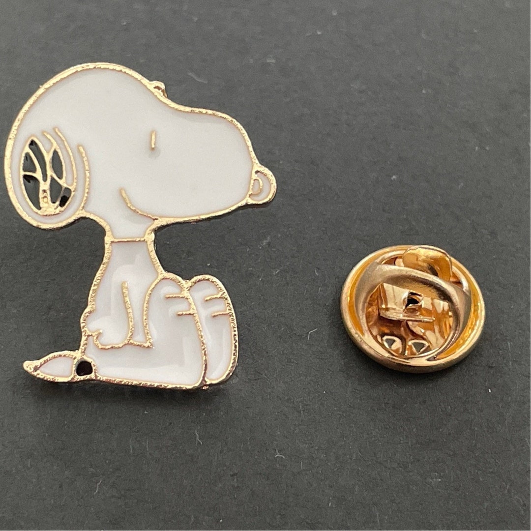 Snoopy Pin - Etsy