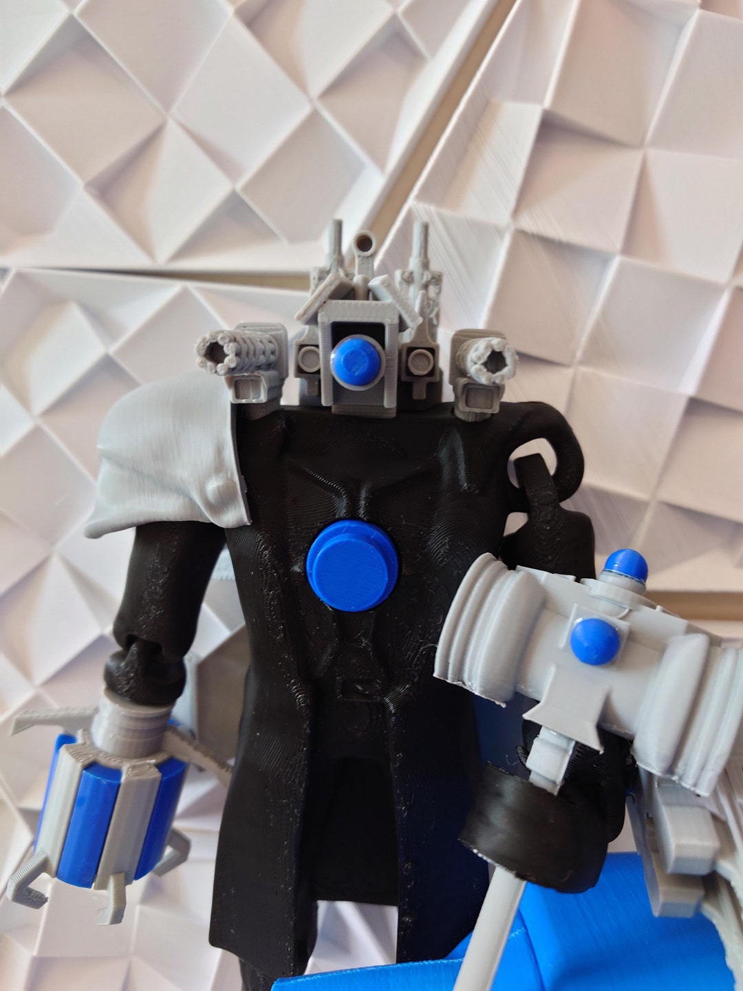 Titan Cameraman With Hammer Articulated - Skibidi Toilet - Etsy