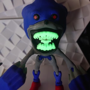 Shin Super Sonic Large 8" Tall, 13" Long Articulated Fidget Toy Glow in ...