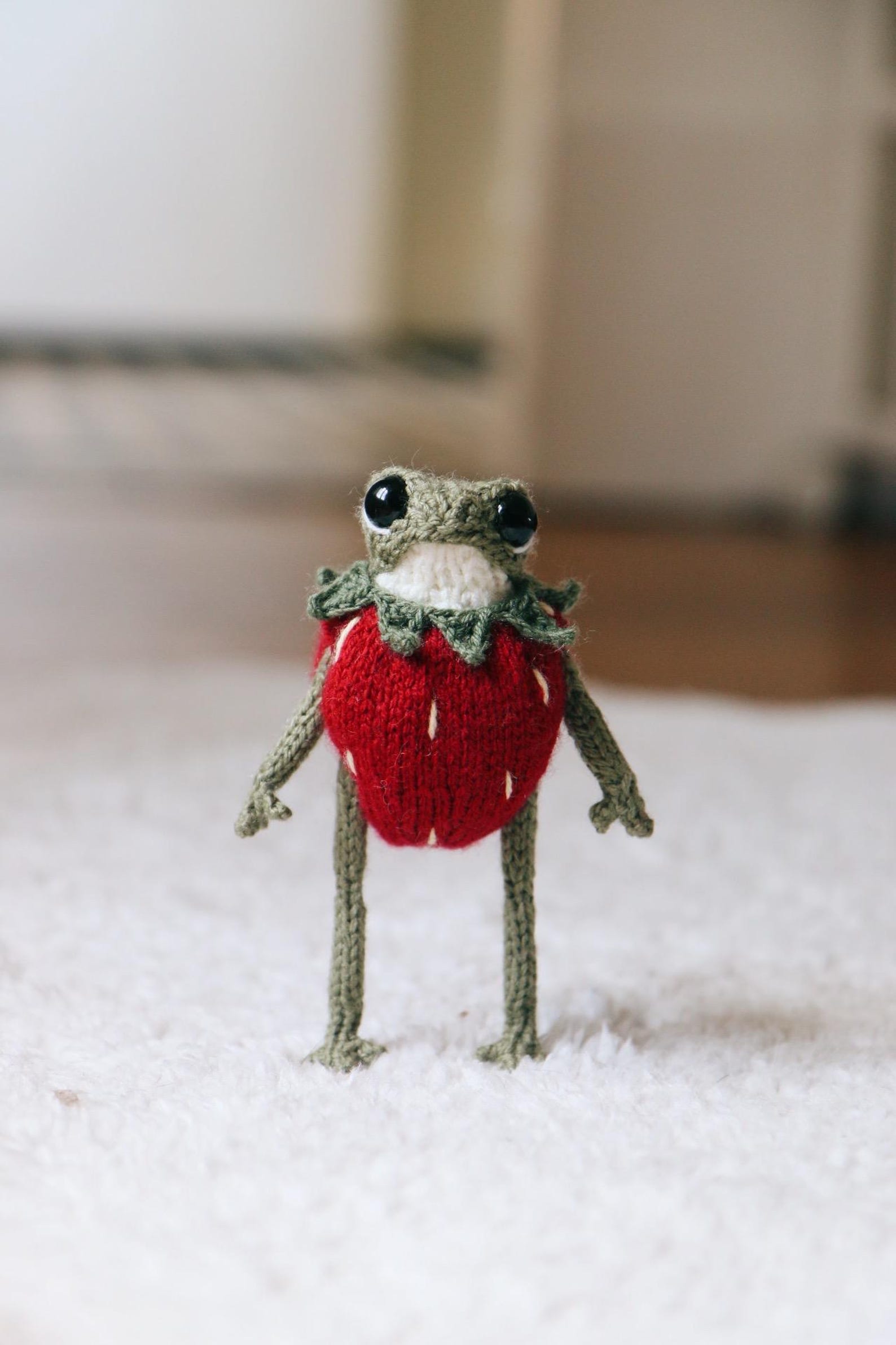 DIGITAL PATTERN Frog Strawberry Outfit Knitting Pattern for Frog (5 ...