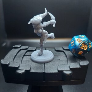 Female Rogue Miniature Dungeons and Dragons Female Miniature Human ...