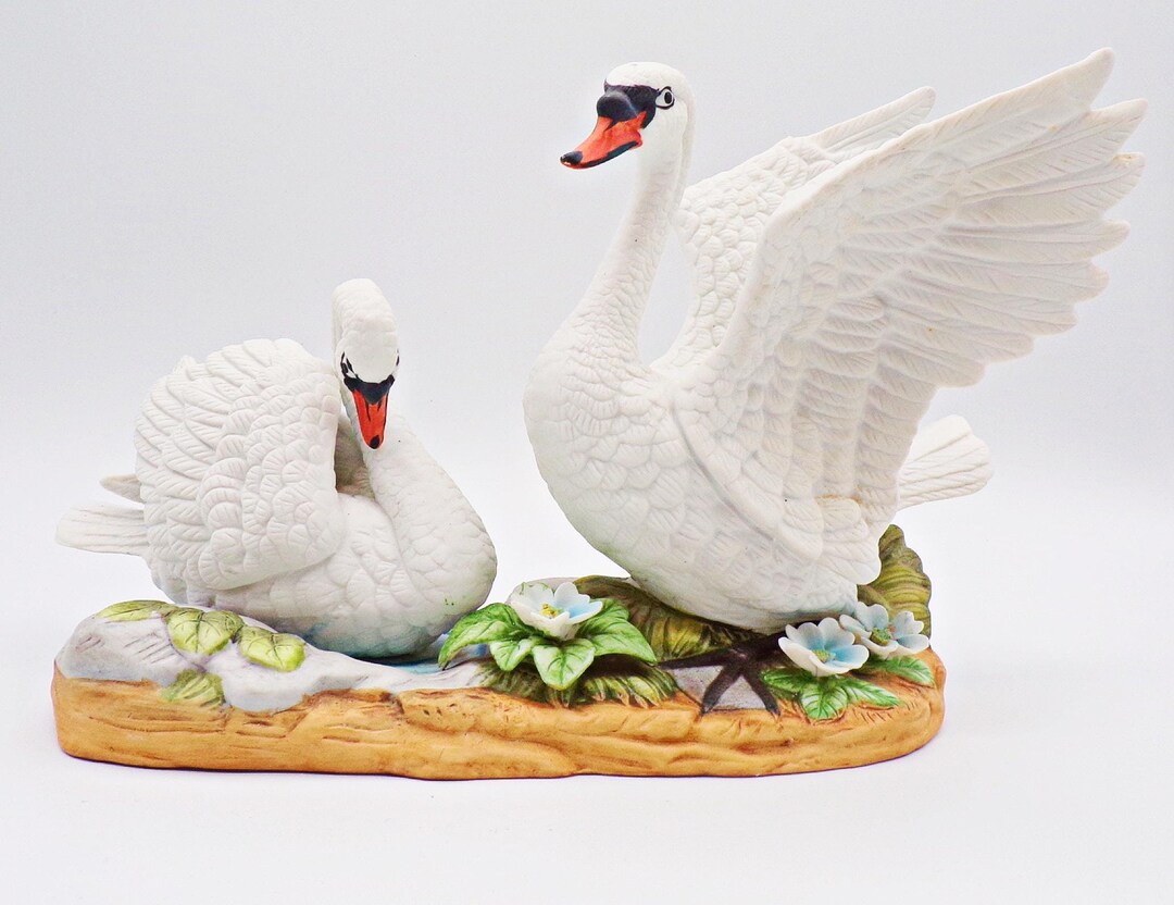 Ceramic Swan Figurine Set, Collectible Swans, Bird Lover Gift, Ceramic ...