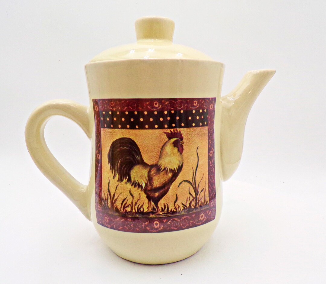 Rooster Teapot, Vintage 32 Oz Teapot Featuring Detailed Rooster Design ...