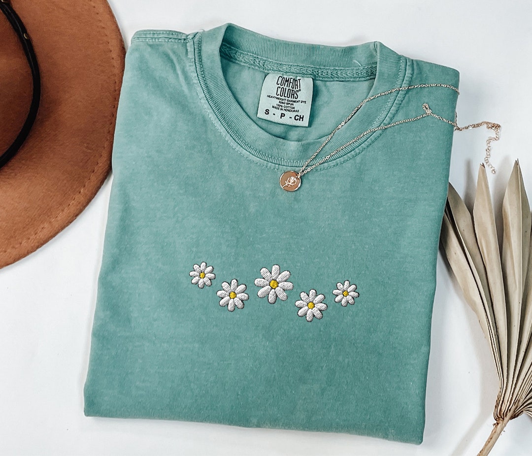 Embroidered Floral Daisy Comfort Colors Tshirt, Embroidered Daisy Shirt ...