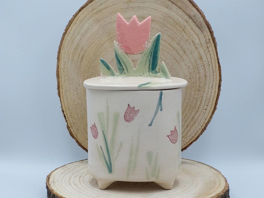 Ceramics Box With Tulip Beautiful and Elegant Handmade and Handpainted ...