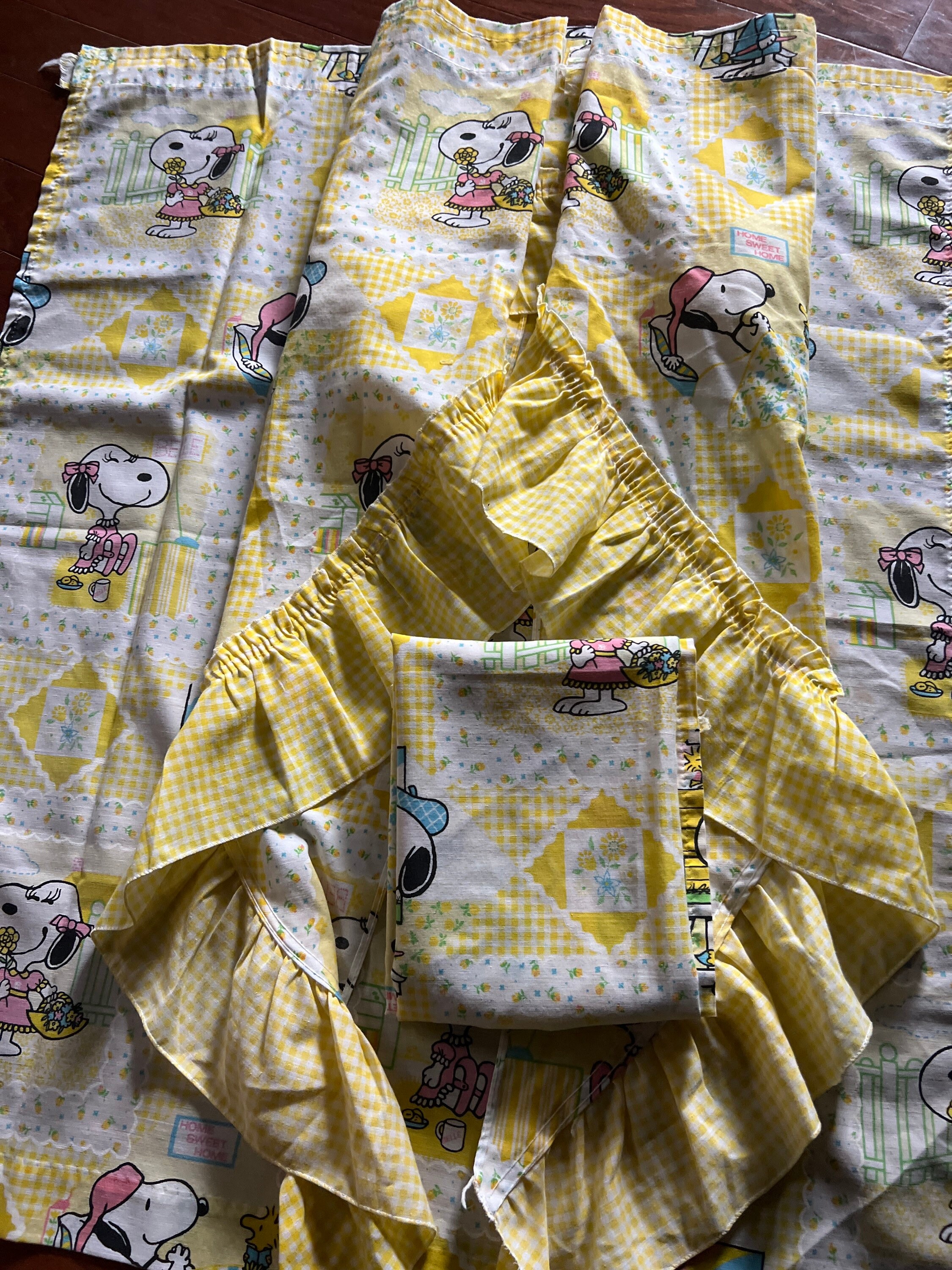 RARE Vintage Snoopy and Belle Curtains Beautiful Swag Set 4 Pieces Set ...