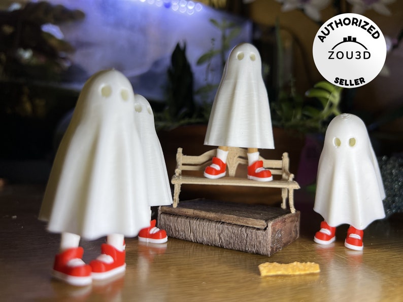 3D Printed Ghost With Shoes COLOR - Etsy