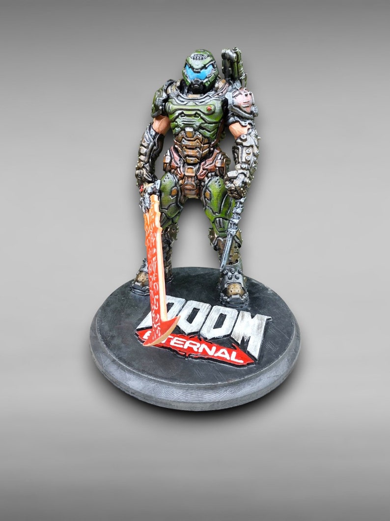 Armed and Painted Figure Doomguy Figure ,doom Statue, Video Games ...