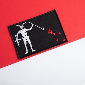Blackbeard Flag Patch Set 2pcs, Velcro Embroidered Patches 7x10 Cm, Embody the Spirit of ...