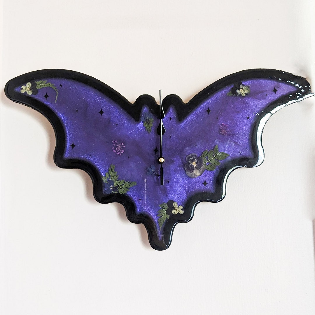Large Bat Clock - Etsy