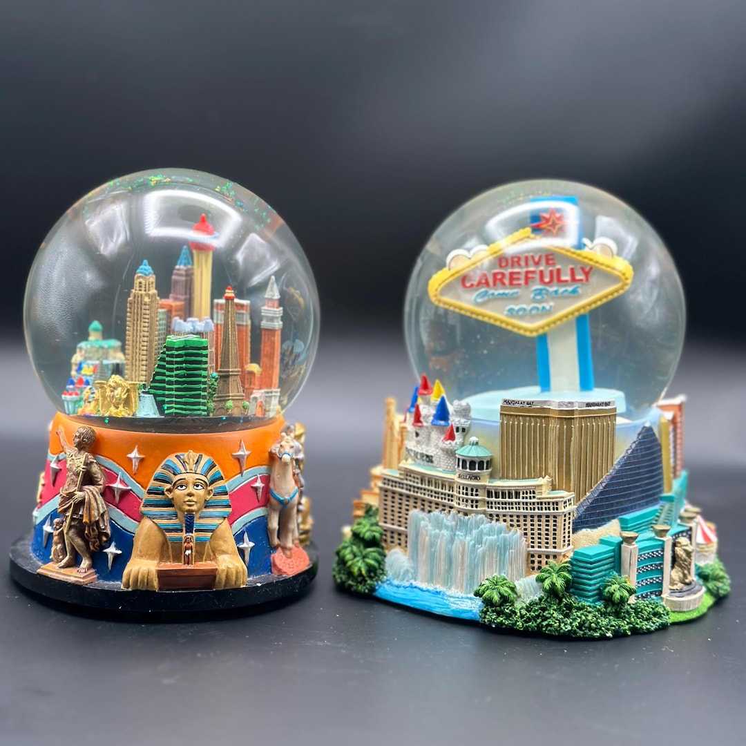 Las Vegas Themed Musical Snow Globe - Set of 2, Las Vegas Snow Globe ...