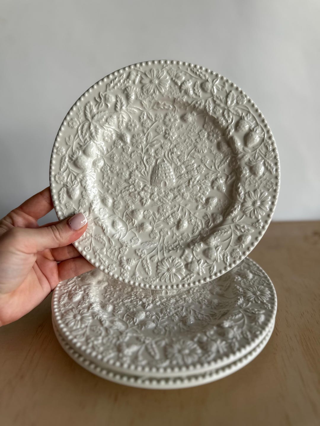 Kate Williams Global Design Connections White Honey Bee Hive Salad ...