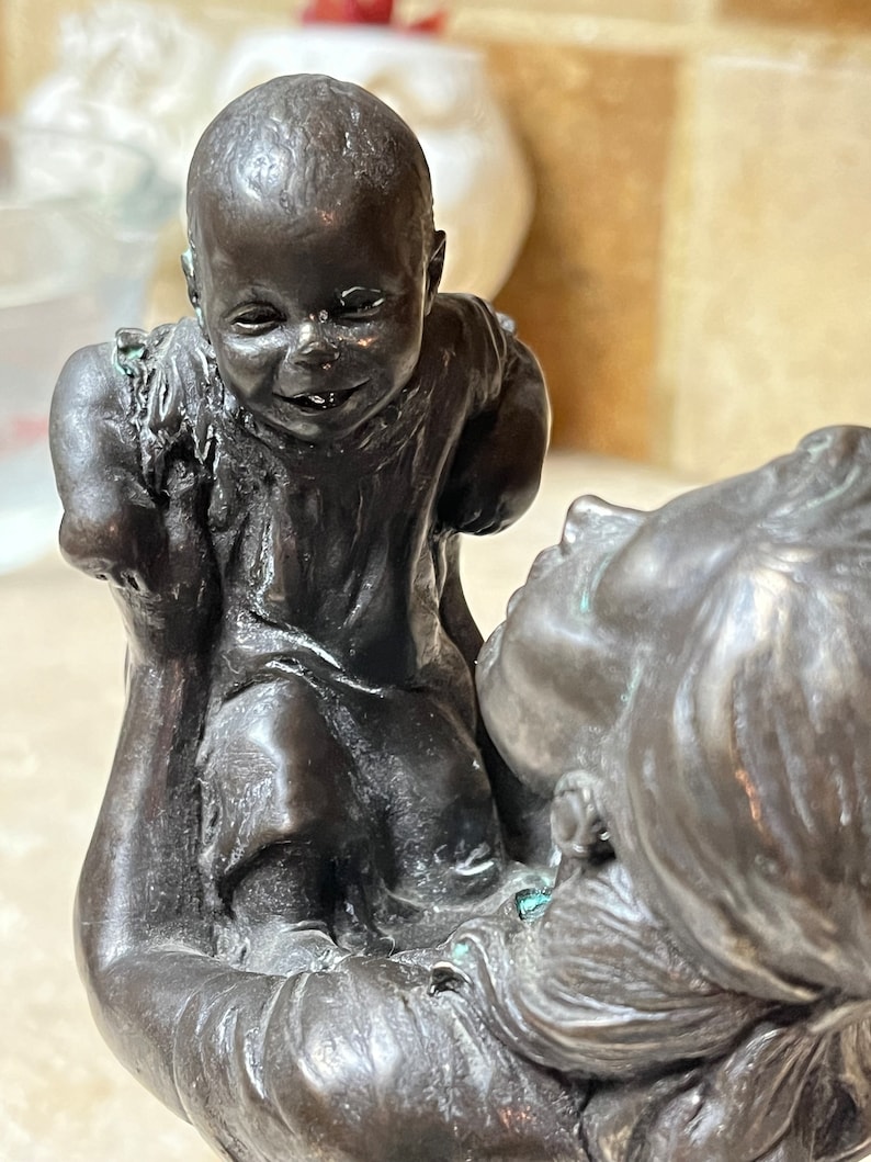 Bronze Sculpture of Mother & Child Statue - Etsy