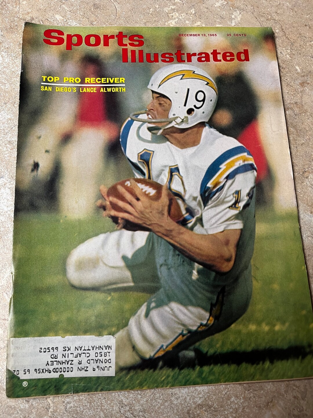 Sports Illustrated December 13, 1965 Top Pro Receiver San Diego's Lance ...