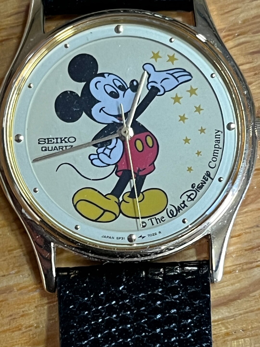Disney Seiko Quartz Mickey Mouse Watch - Etsy