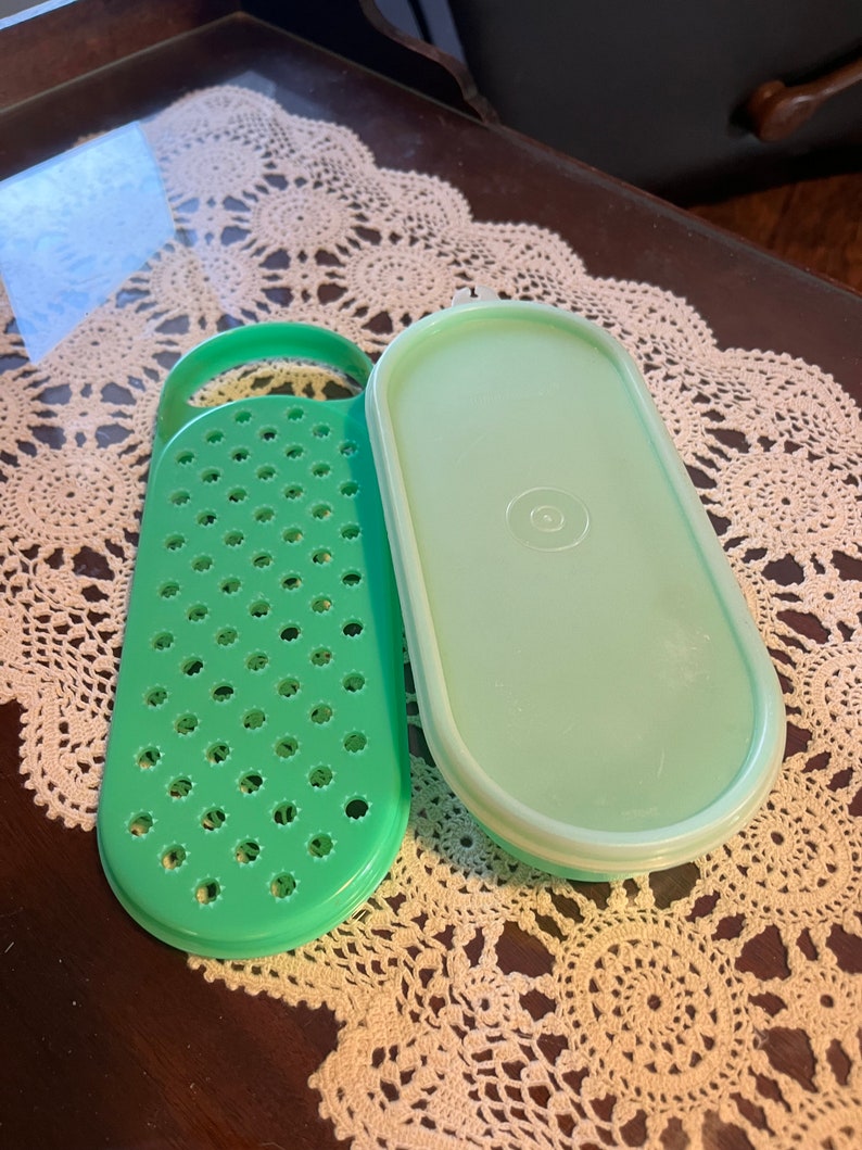 Tupperware Cheese Shredder Bowl and Lid in Jadeite Green - Etsy