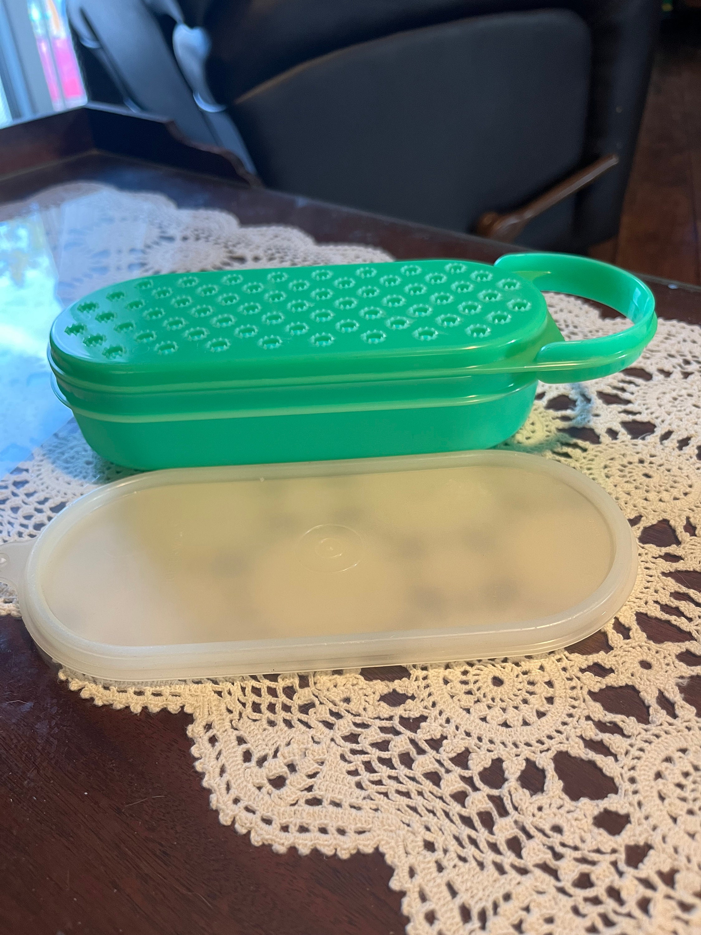 Tupperware Cheese Shredder Bowl and Lid in Jadeite Green - Etsy