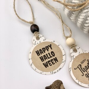 Kraft Round Gift Tags Vintage Farmhouse Print Halloween Thanksgiving ...