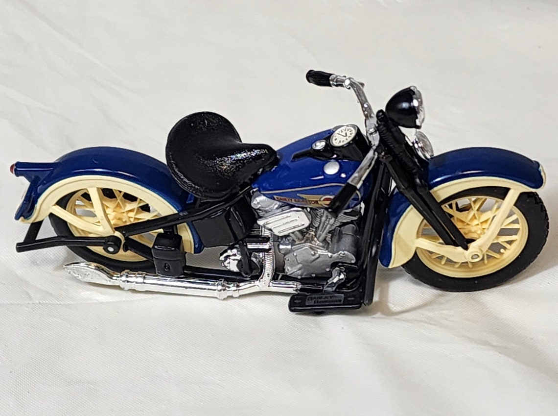 Harley Davidson Motorcycle Bike Collectible 1:18 Die Cast - Etsy