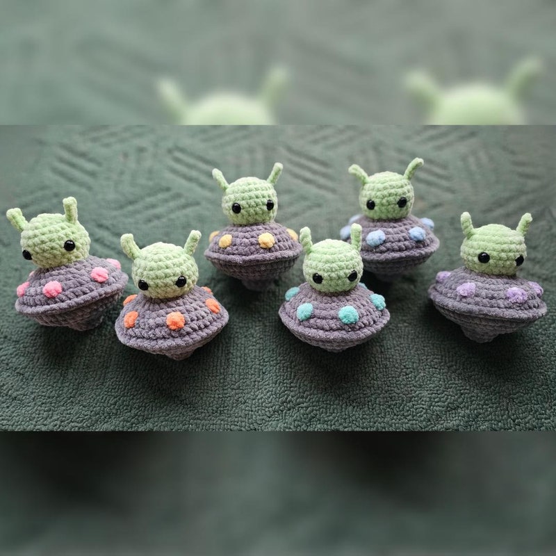 Alien Plushie - Etsy