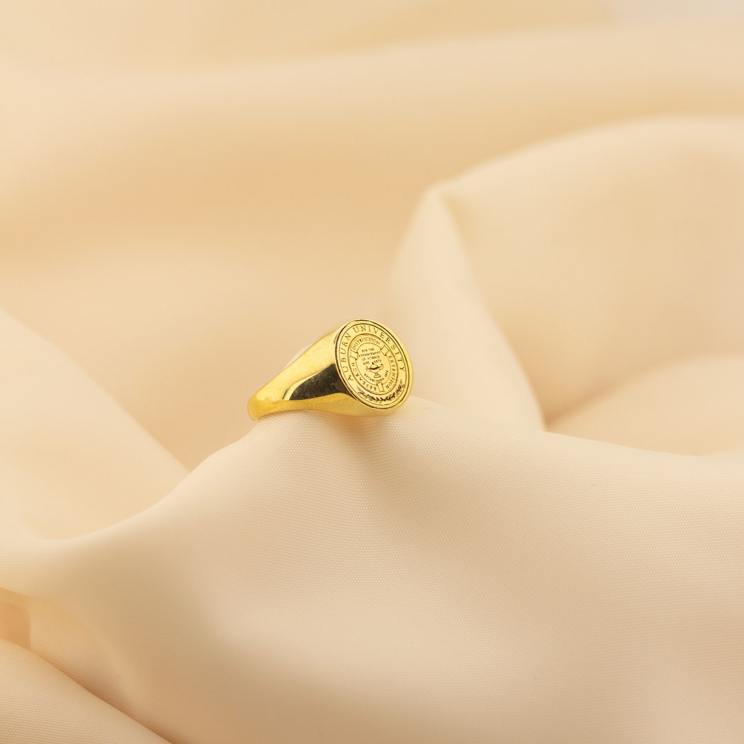 Custom Oval Signet Ring, College Crest Ring, Coat of Arm Ring, Oval ...