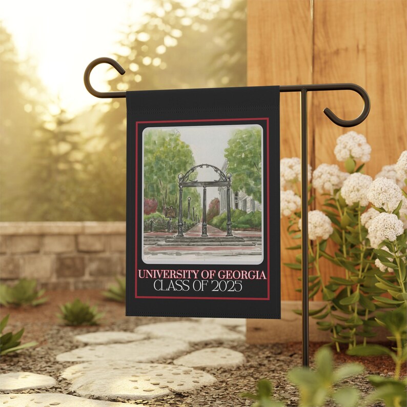Graduation House Flag Personalized With University Image and Colors ...