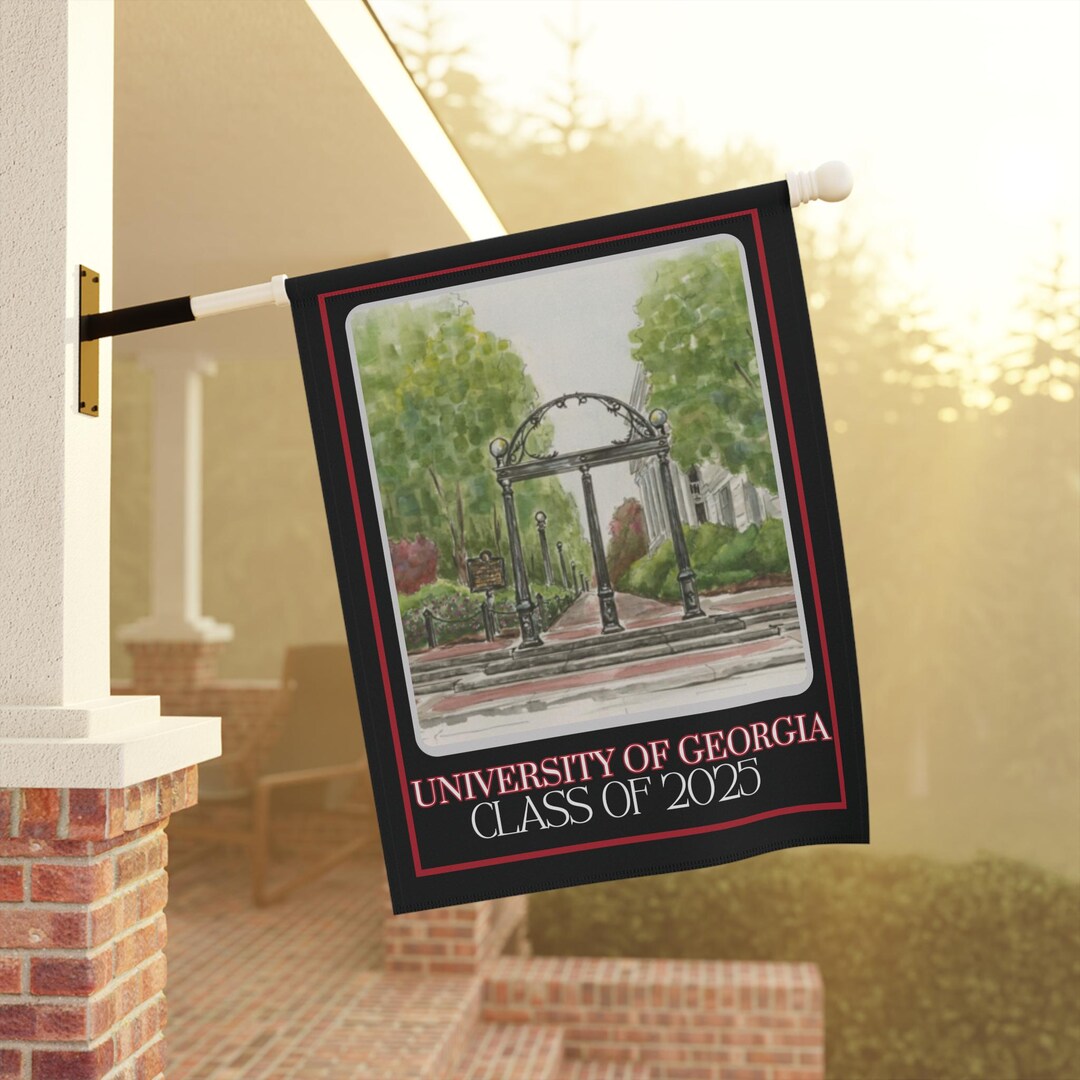 Graduation House Flag Personalized With University Image and Colors ...