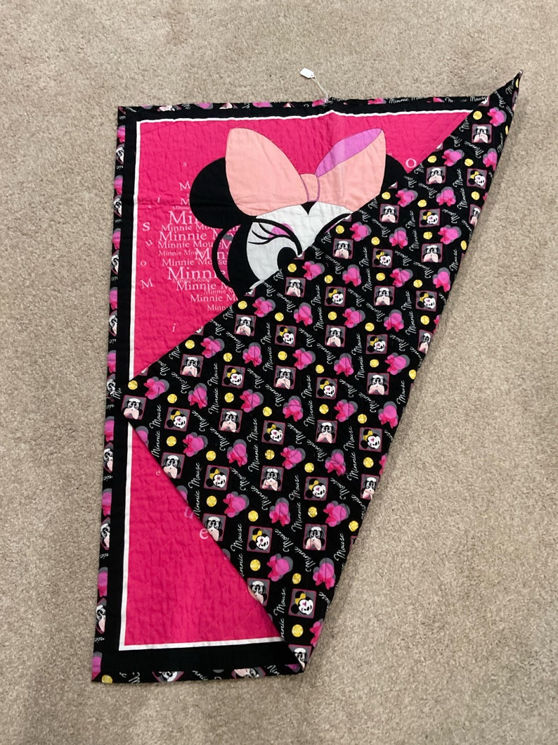 Minnie Mouse Baby Quilt - Etsy