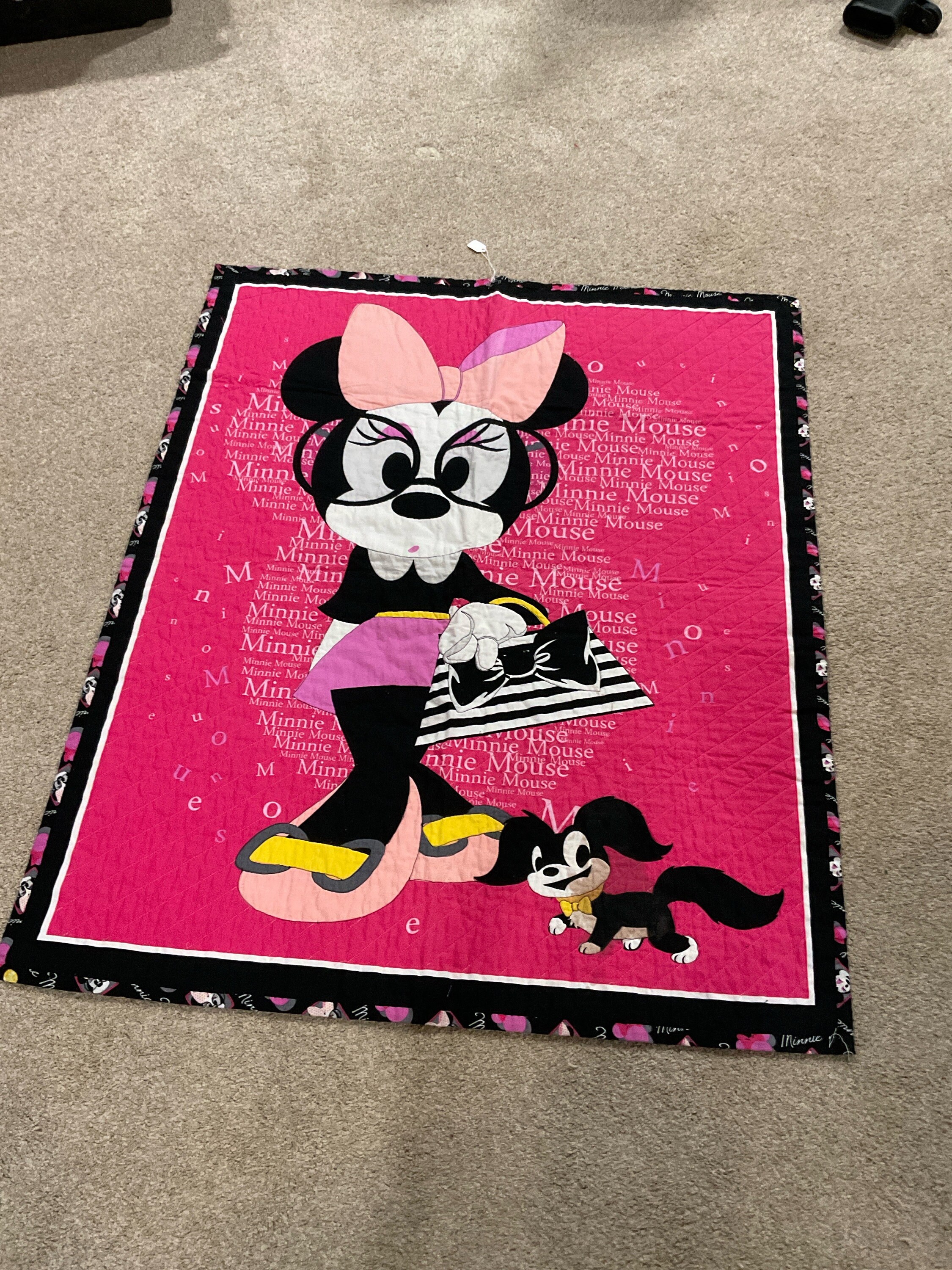 Minnie Mouse Baby Quilt - Etsy