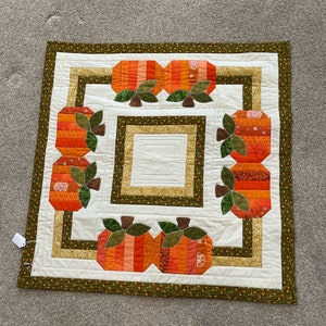 Square Fall Pumpkin Table Topper - Etsy