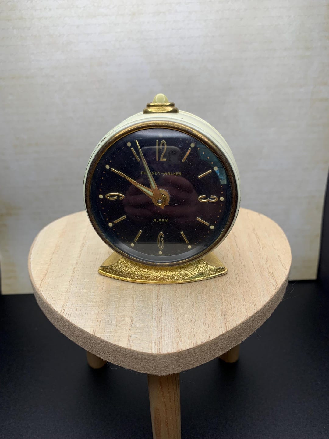 Vintage Phinney Walker Alarm Clock Tabletop Alarm Clock Glowing Clock ...