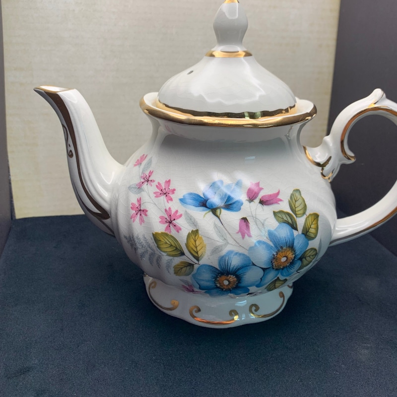 Gibson Teapot - Etsy